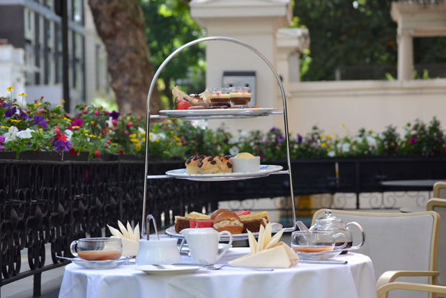 Wowcher | Restaurants deals in London – Save up to 80%.